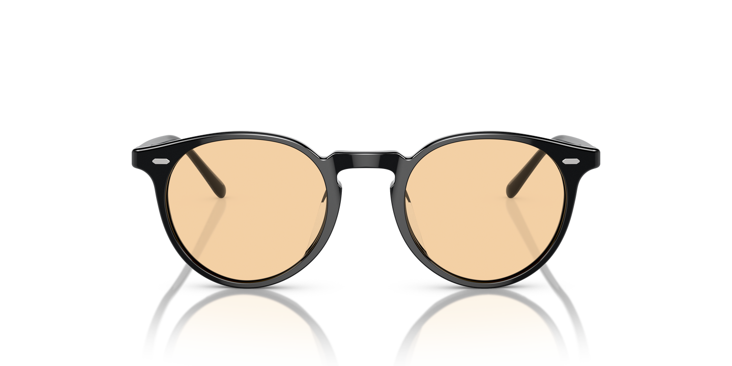 Oliver Peoples N.02 with Black frame | Oliver Peoples®